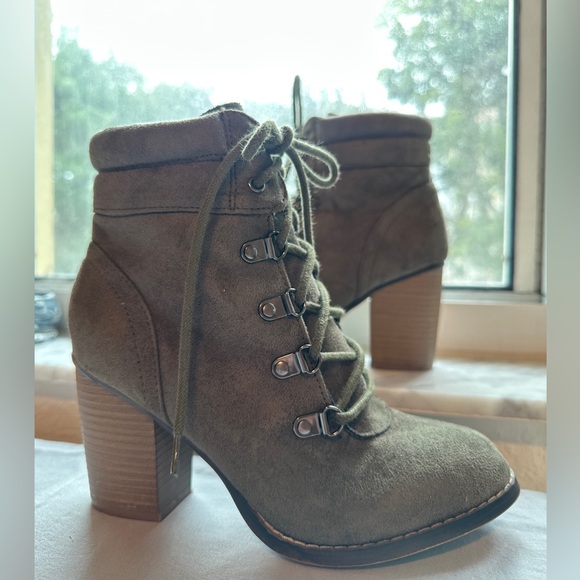Candie's | Shoes | Candies Boots Womens 65m Cachacha Ankle Booties ...